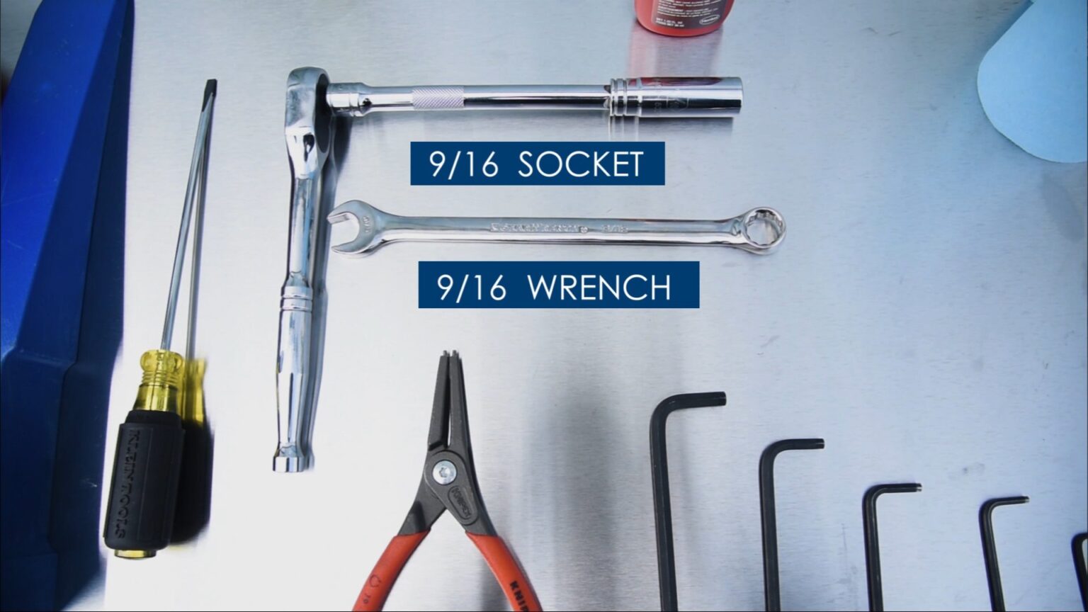 Changing The MBX Bucker Rolls - Mobius Trimmer Canada