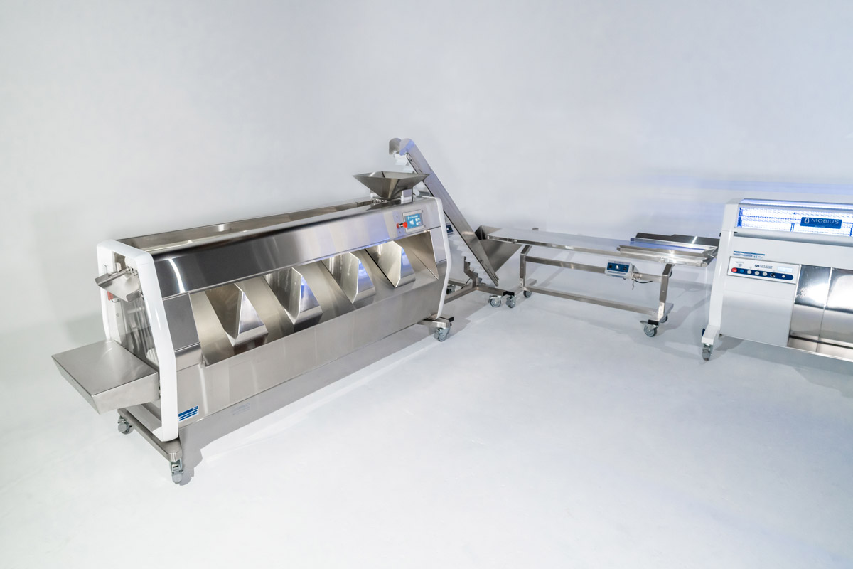 Commercial Bud Sorter | Mobius M9 Cannabis Sorter