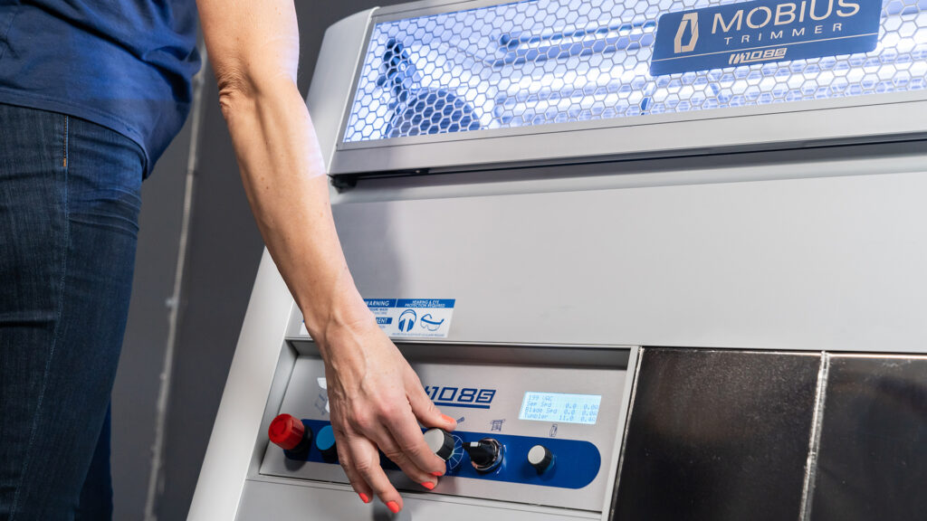 Understanding the Control Panel - Mobius Trimmer