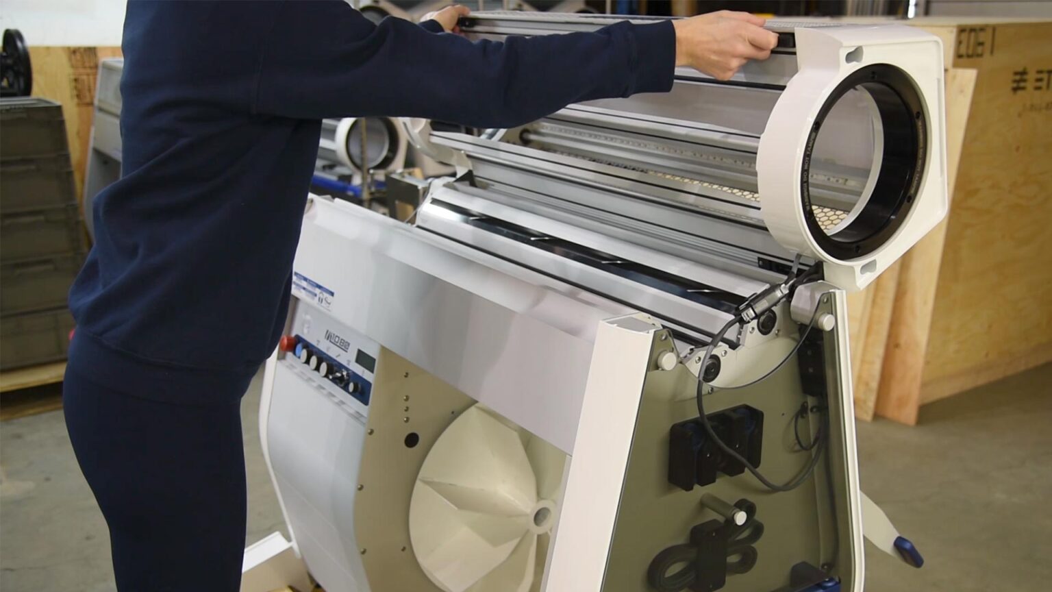 Uncrating & Assembly - Mobius Trimmer