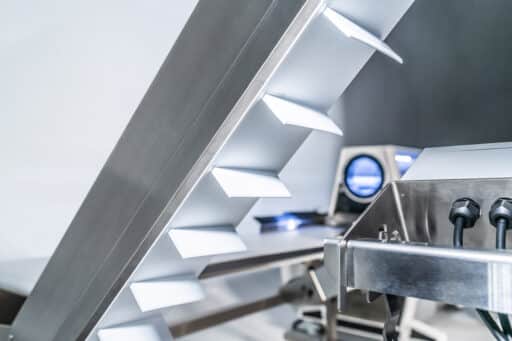 Autofeed Conveyor | Mobius Trimmer