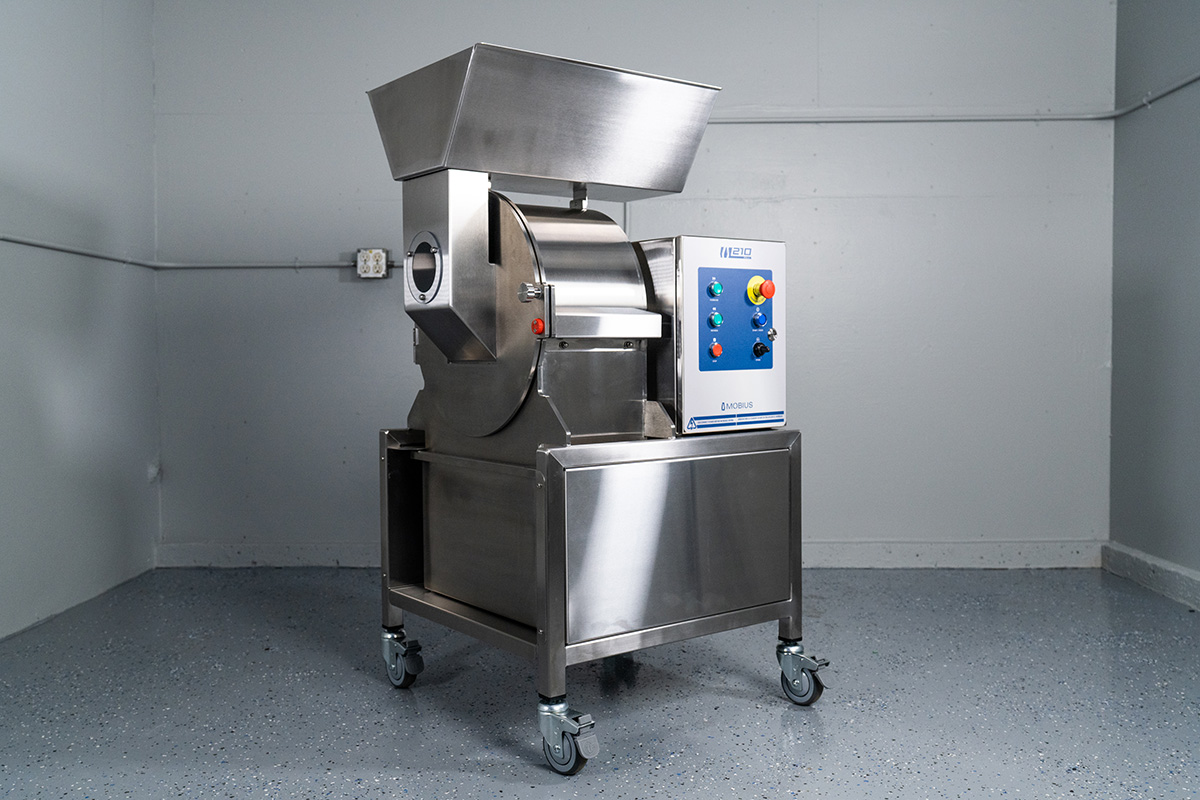 Best Grinder for Pre-Rolls | Mobius