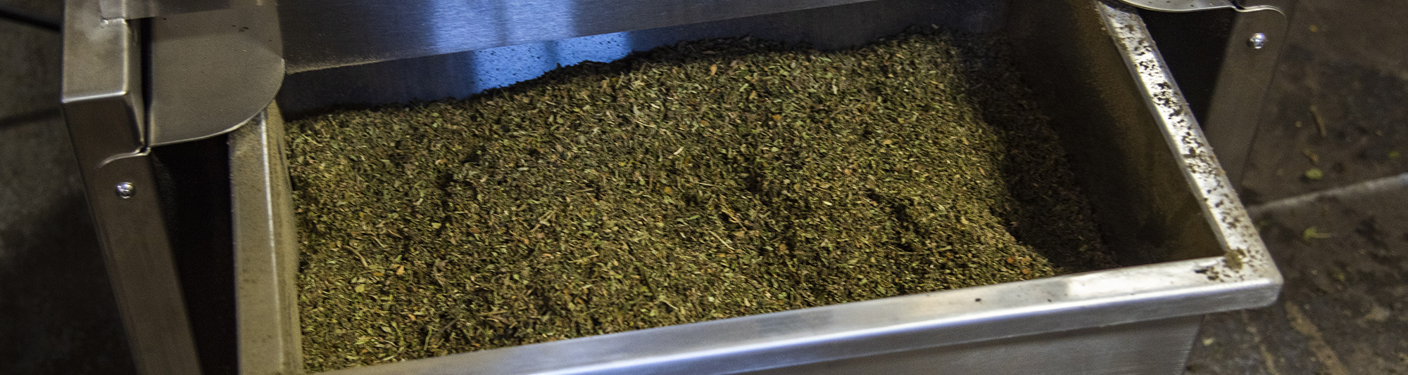 The Best Temperature for Milling Cannabis & Why It Matters